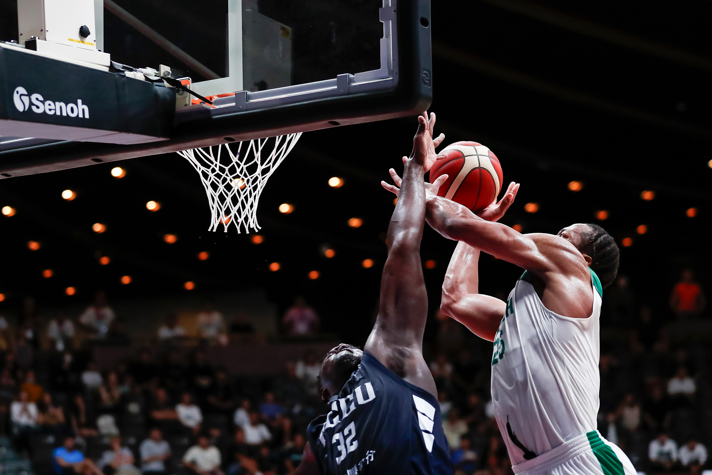 Tokyo - from hoops to heels | FCCJ